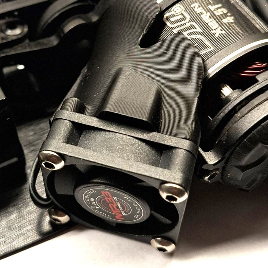 MR33 Sideways 45° Fan Mont for 30mm Cooling Fans (1) | MR33-104511